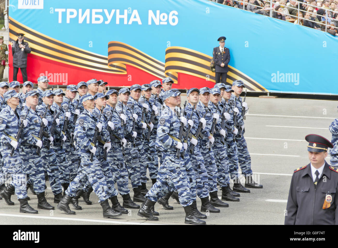 Russian Soldiers On Parade High Resolution Stock Photography and Images ...