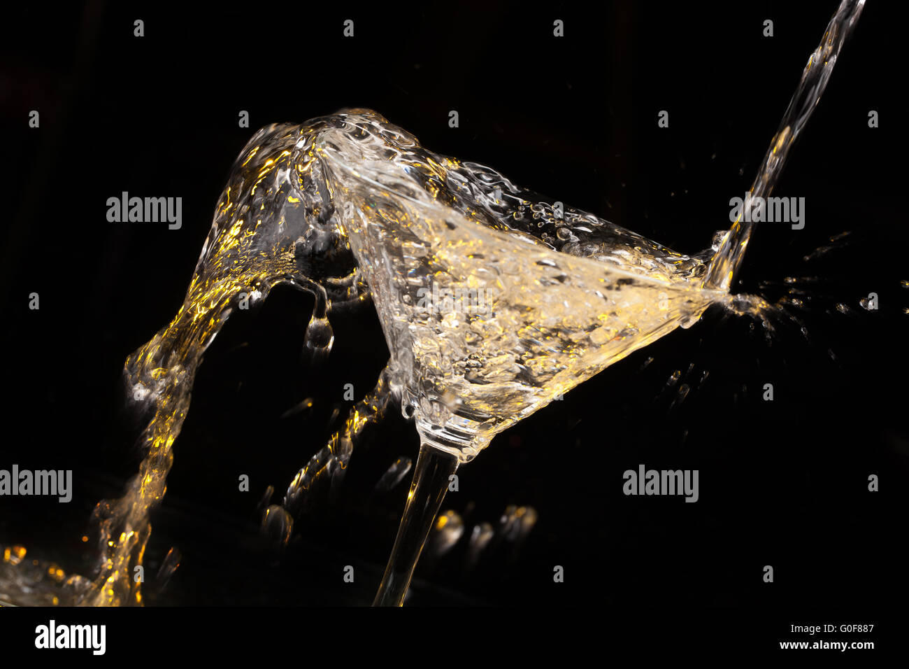 Pouring champagne fountain hi-res stock photography and images - Alamy