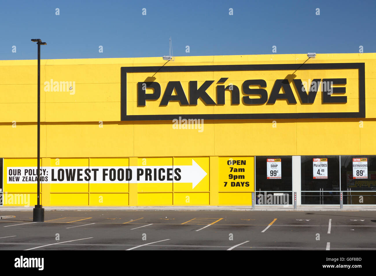 Pak n save hi-res stock photography and images - Alamy