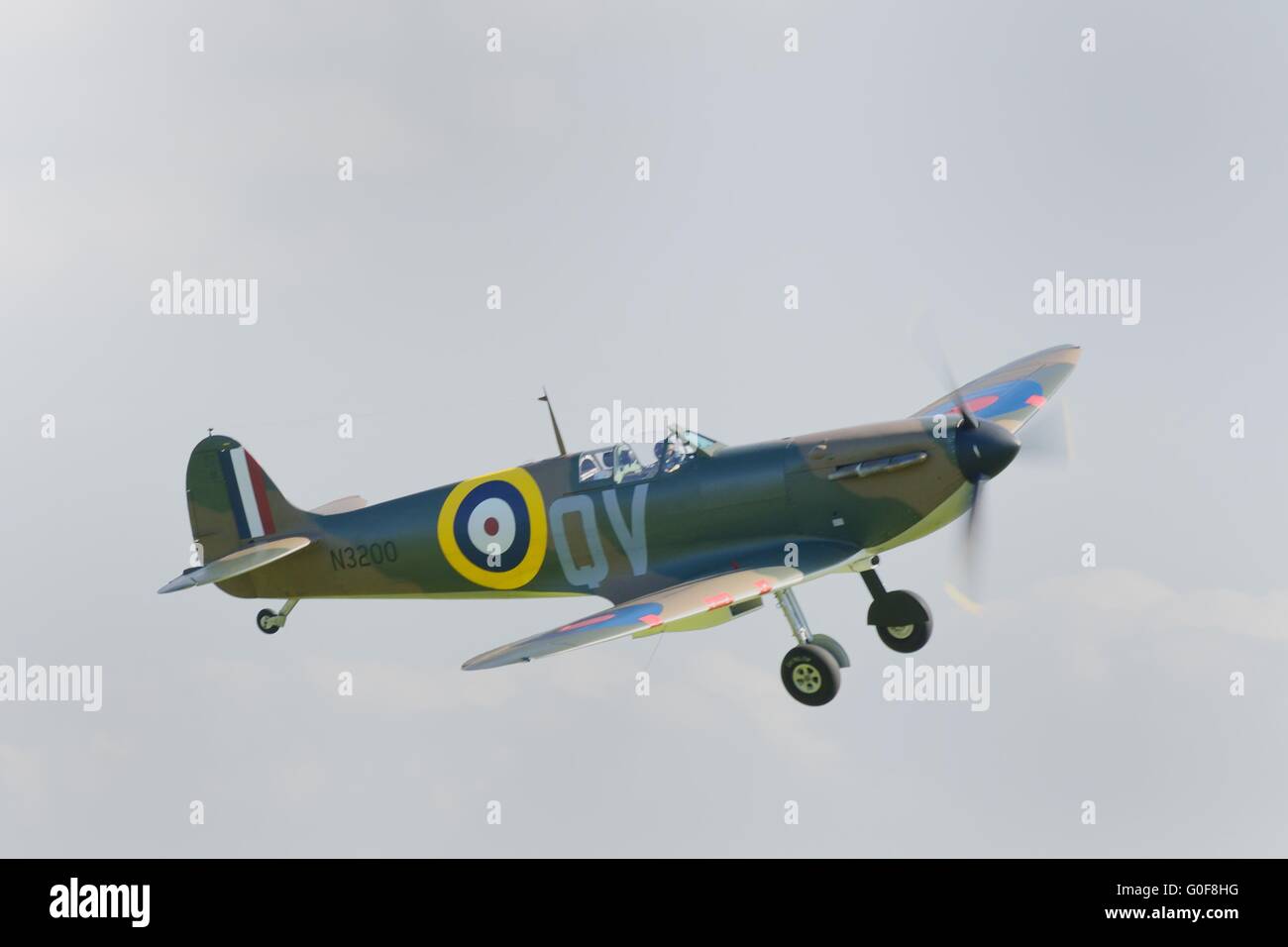 Old spitfire hi-res stock photography and images - Alamy