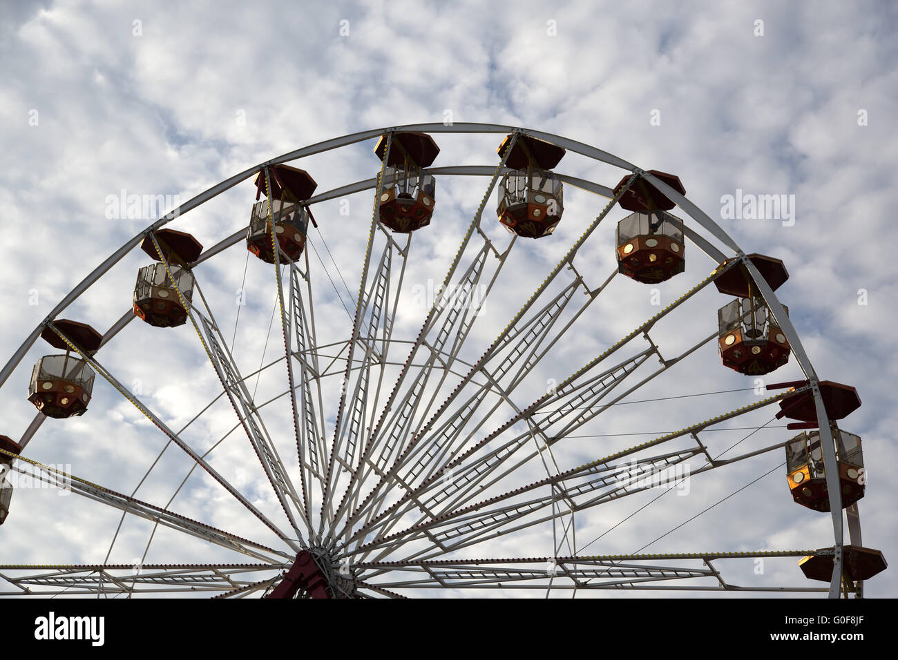 Big wheel fun fair hi-res stock photography and images - Alamy