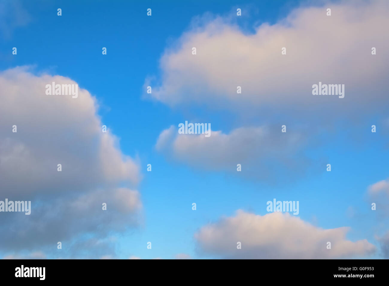 Cumulus congestus cloud hi-res stock photography and images - Alamy