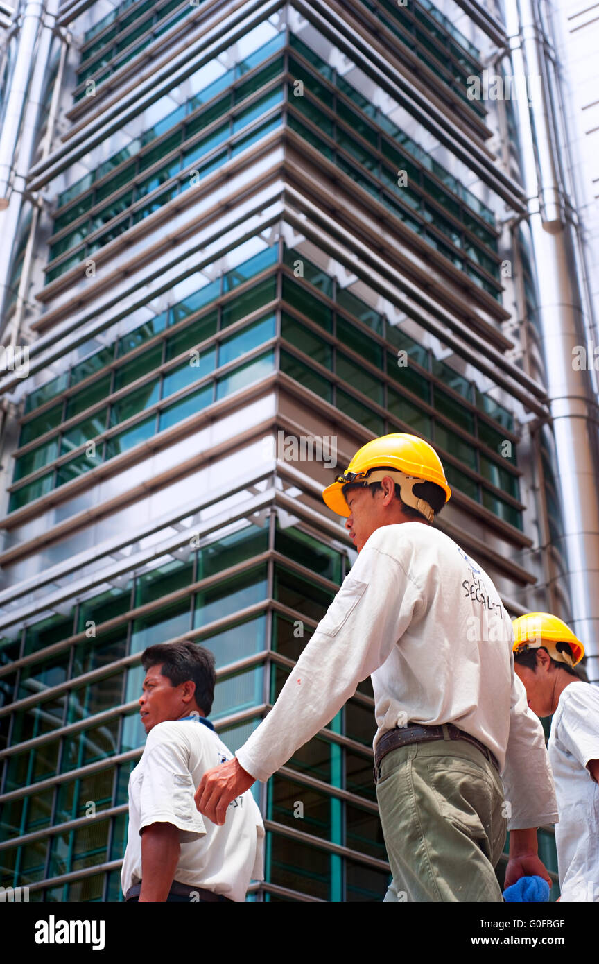 Asia modern factory worker hi-res stock photography and images - Alamy