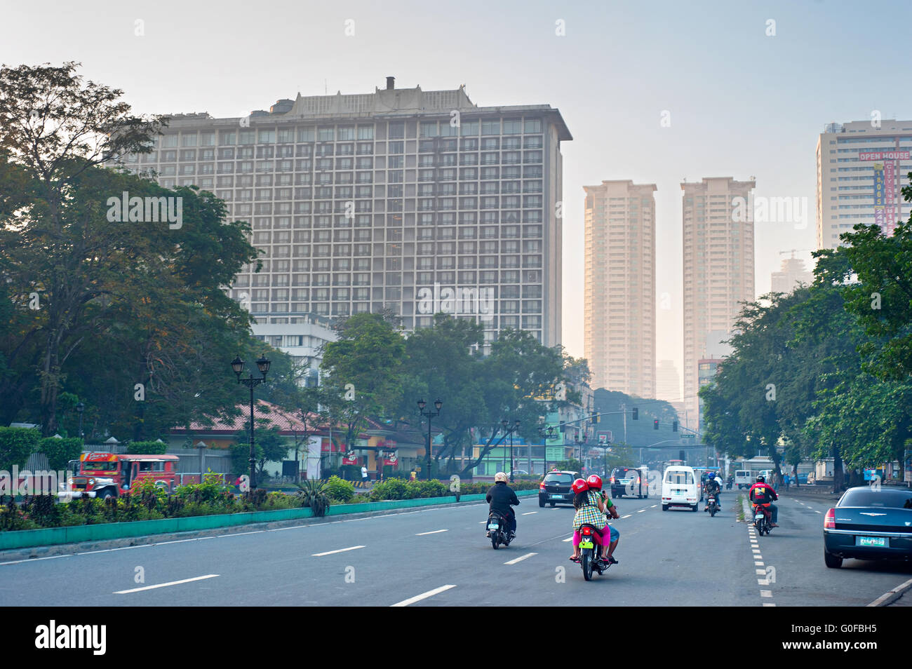 Manila street hi-res stock photography and images - Alamy