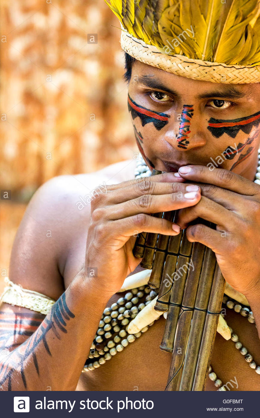 Xingu Tribe Stock Photos & Xingu Tribe Stock Images - Alamy