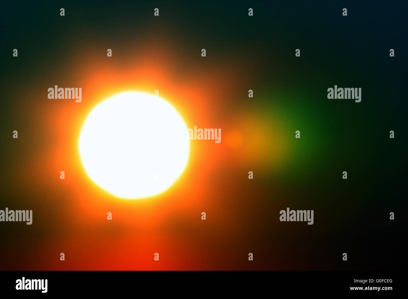 Uv sonnenstrahlung hi-res stock photography and images - Alamy