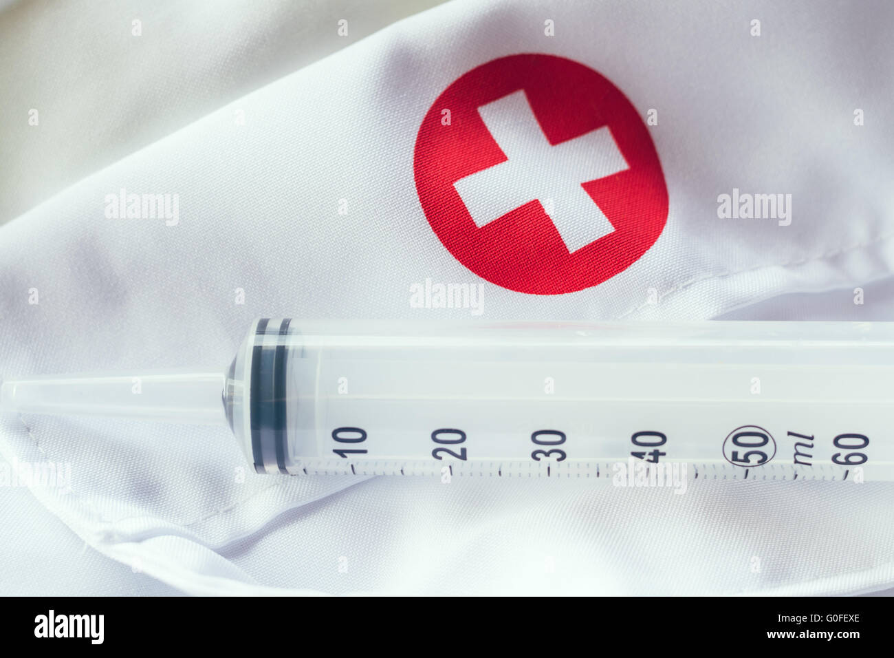 Red cross hospital injection hi-res stock photography and images - Alamy