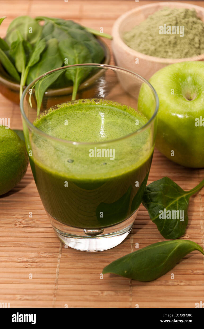 Chlorophyll drink hi-res stock photography and images - Alamy