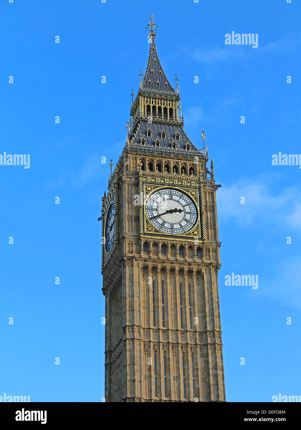 Big ben building hi-res stock photography and images - Alamy