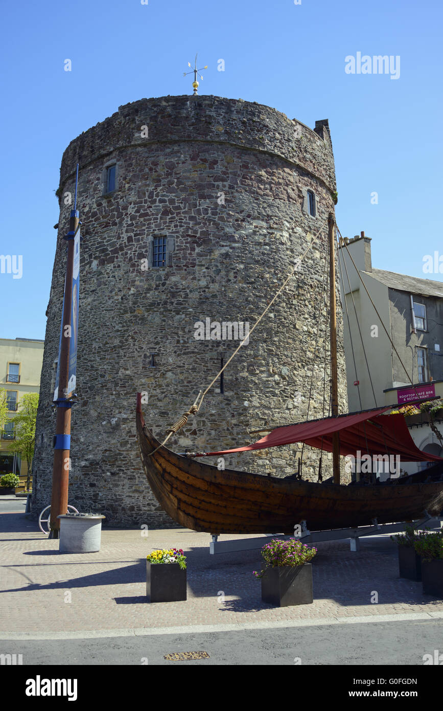 Waterford reginalds tower hi-res stock photography and images - Alamy