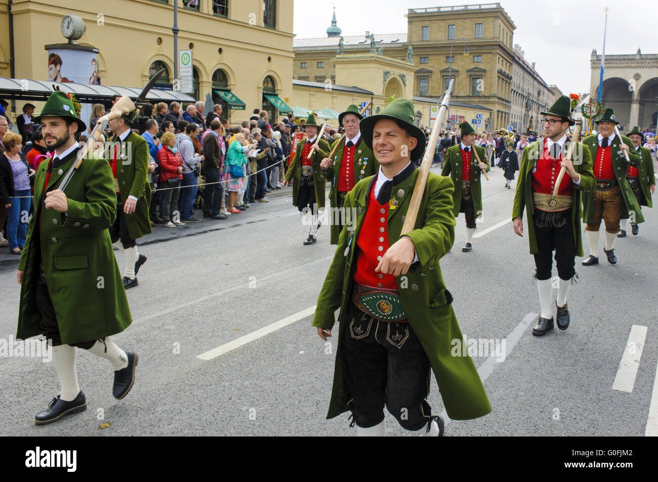 opening parade of Oktoberfest in Munich Stock Photo - Alamy