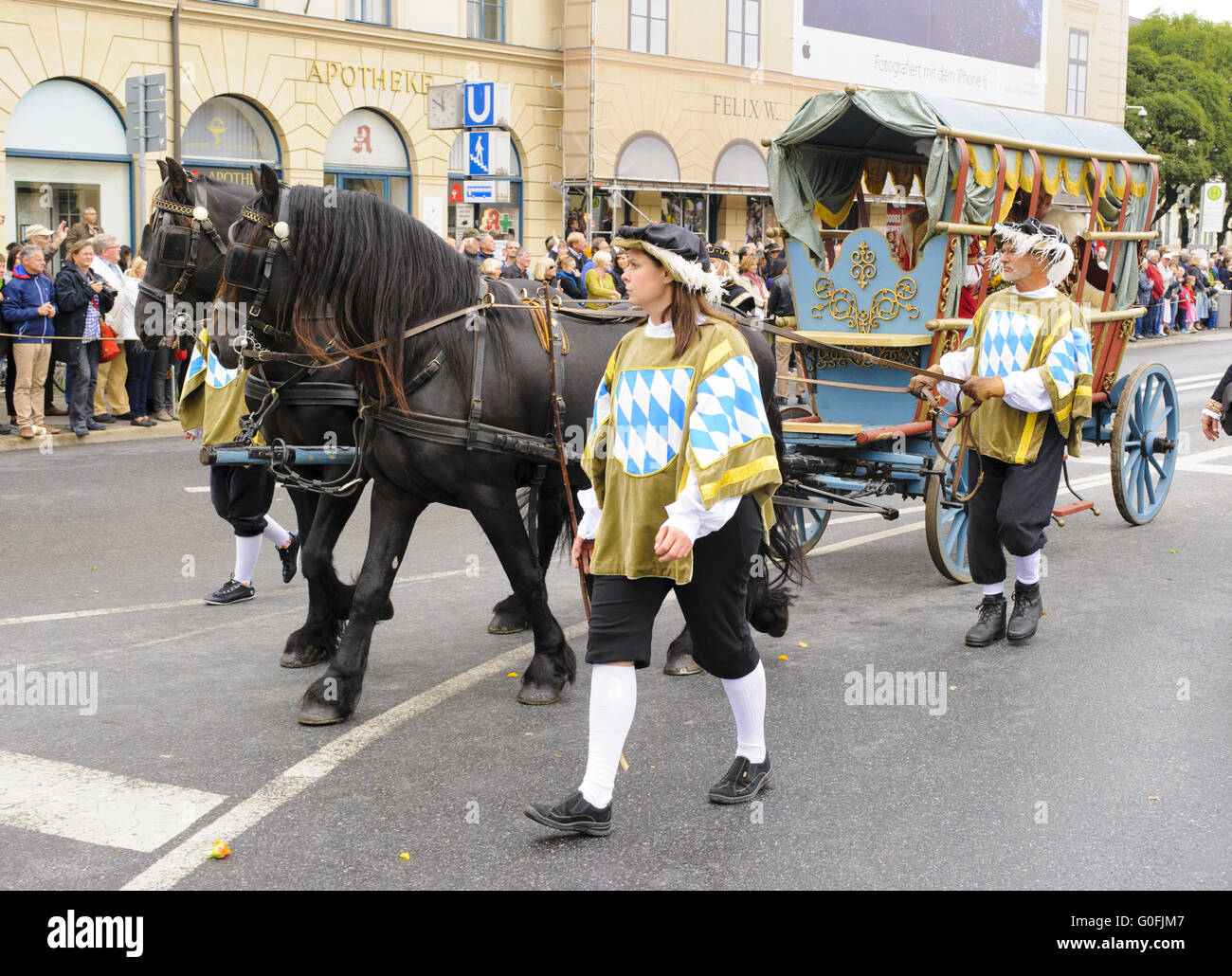 opening parade of Oktoberfest in Munich Stock Photo - Alamy