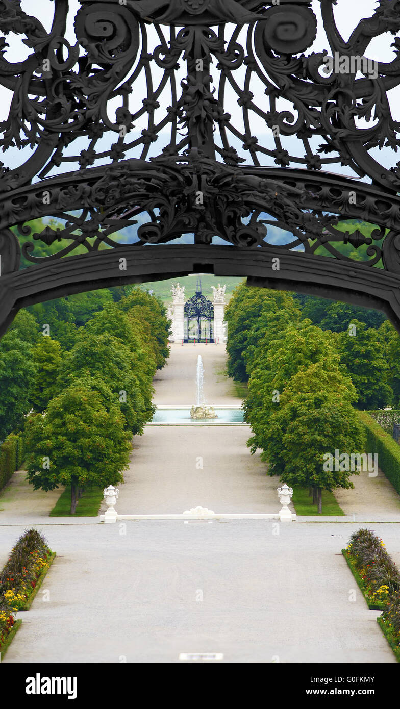 Garden portal hi-res stock photography and images - Alamy