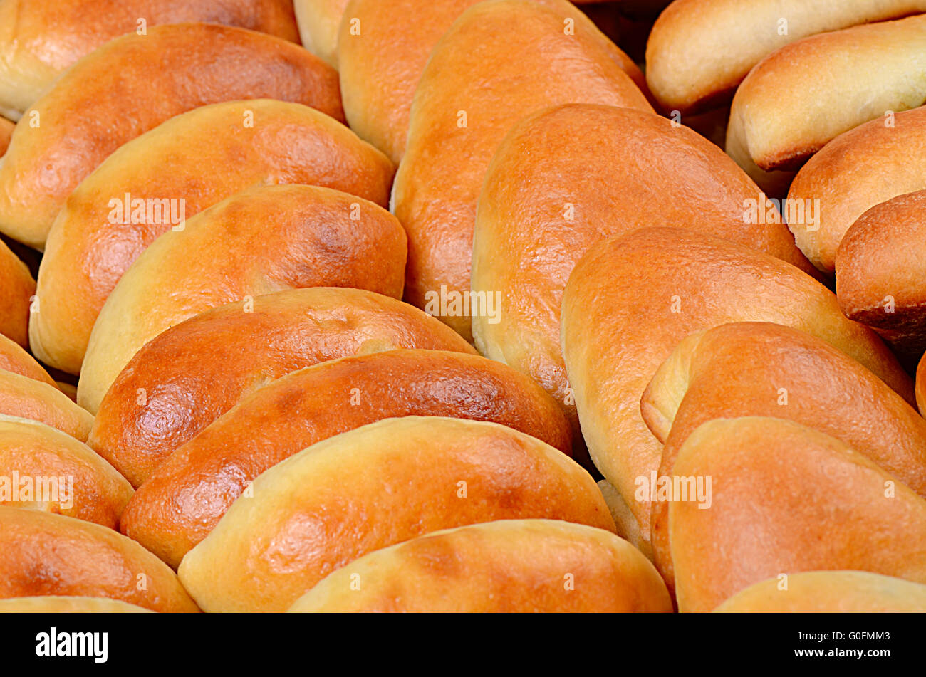 Freshly baked traditional Russian pirogi Stock Photo - Alamy
