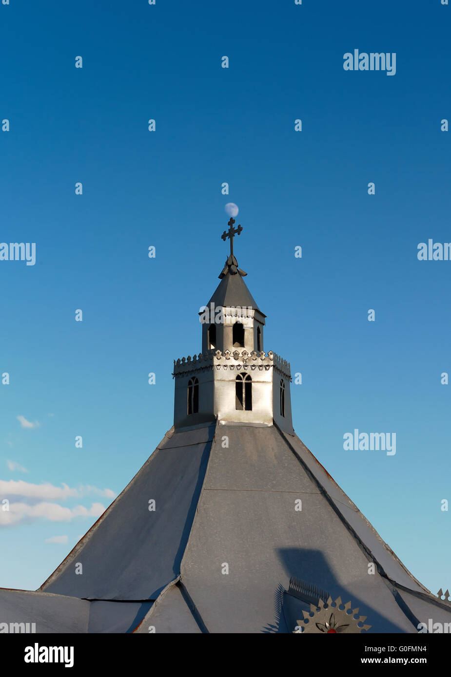 Canopy over the cross hi-res stock photography and images - Alamy