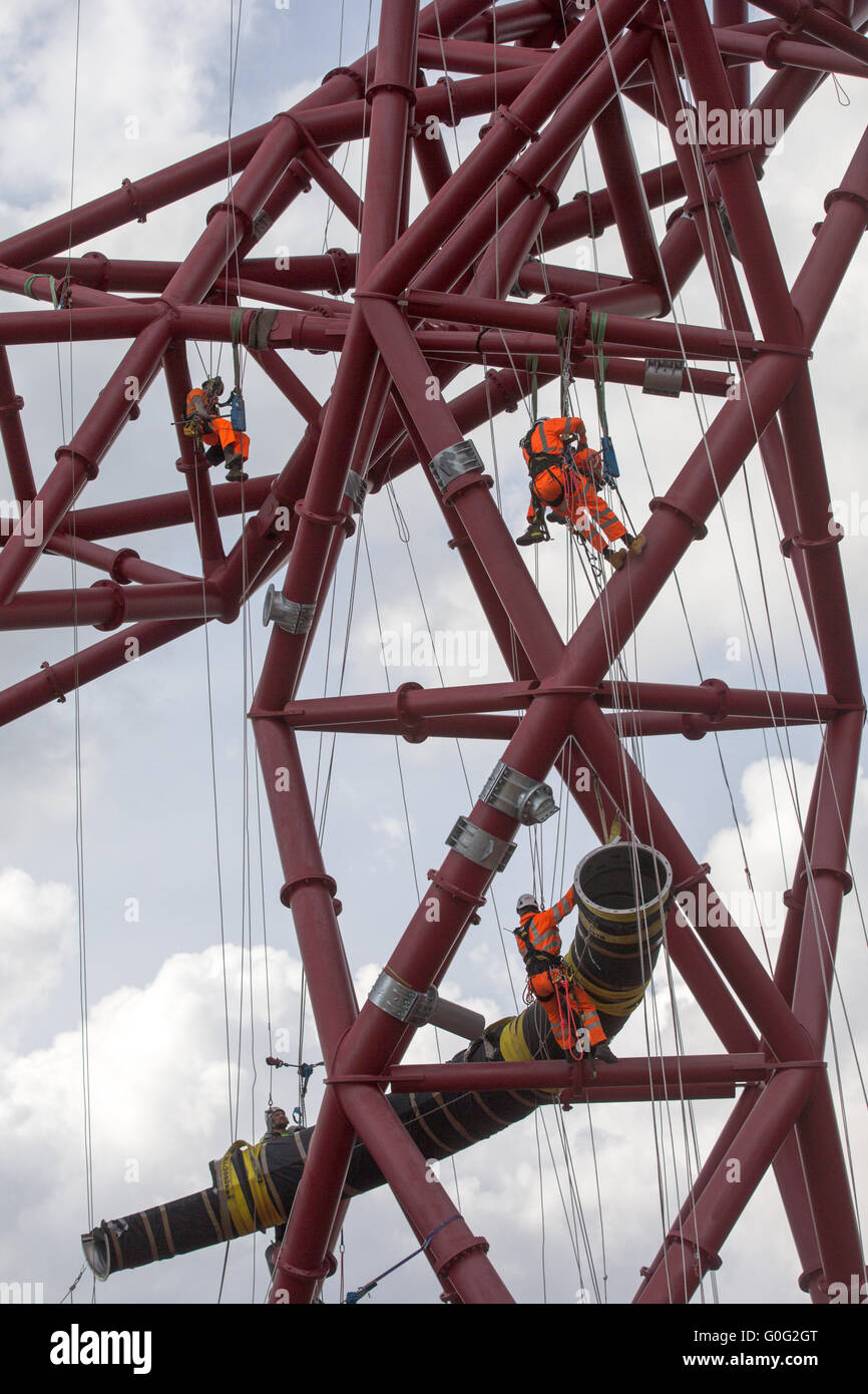 Worlds longest tunnel slide on the ArcelorMittal Orbit tower being ...