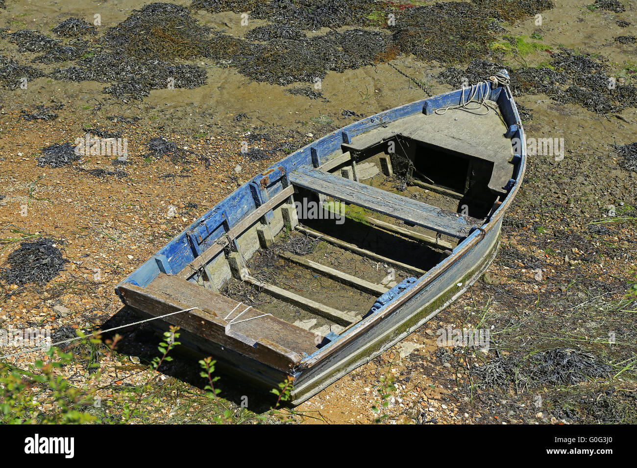 Blue rowing boat Stock Photo - Alamy