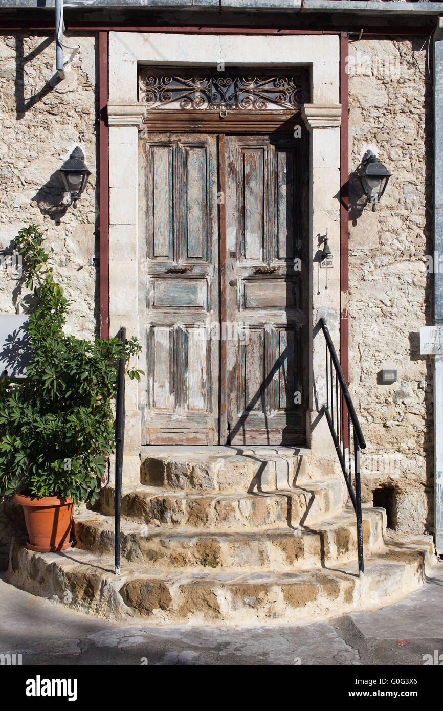 Kyrenia house hi-res stock photography and images - Alamy