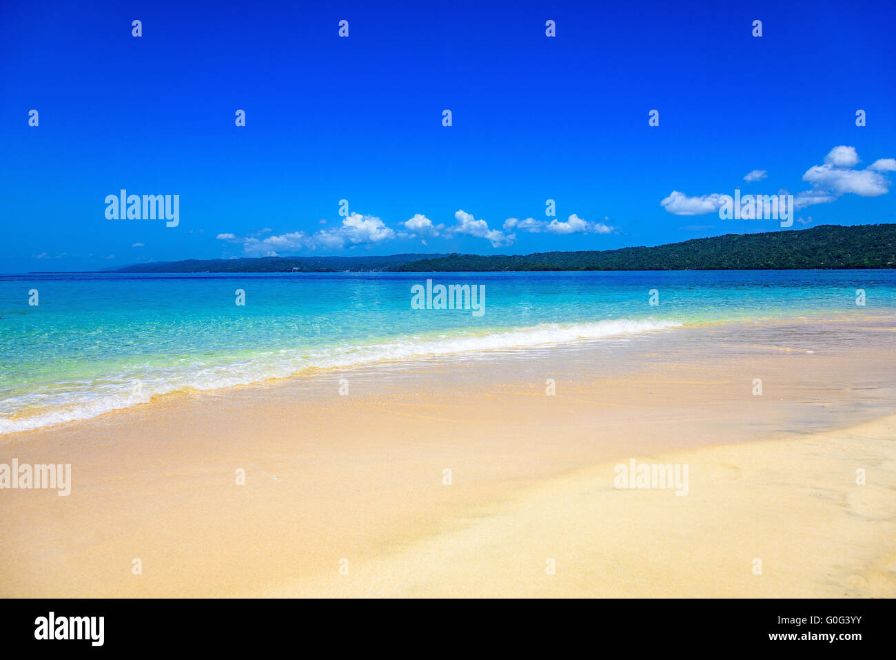 sandy sea beach Stock Photo - Alamy