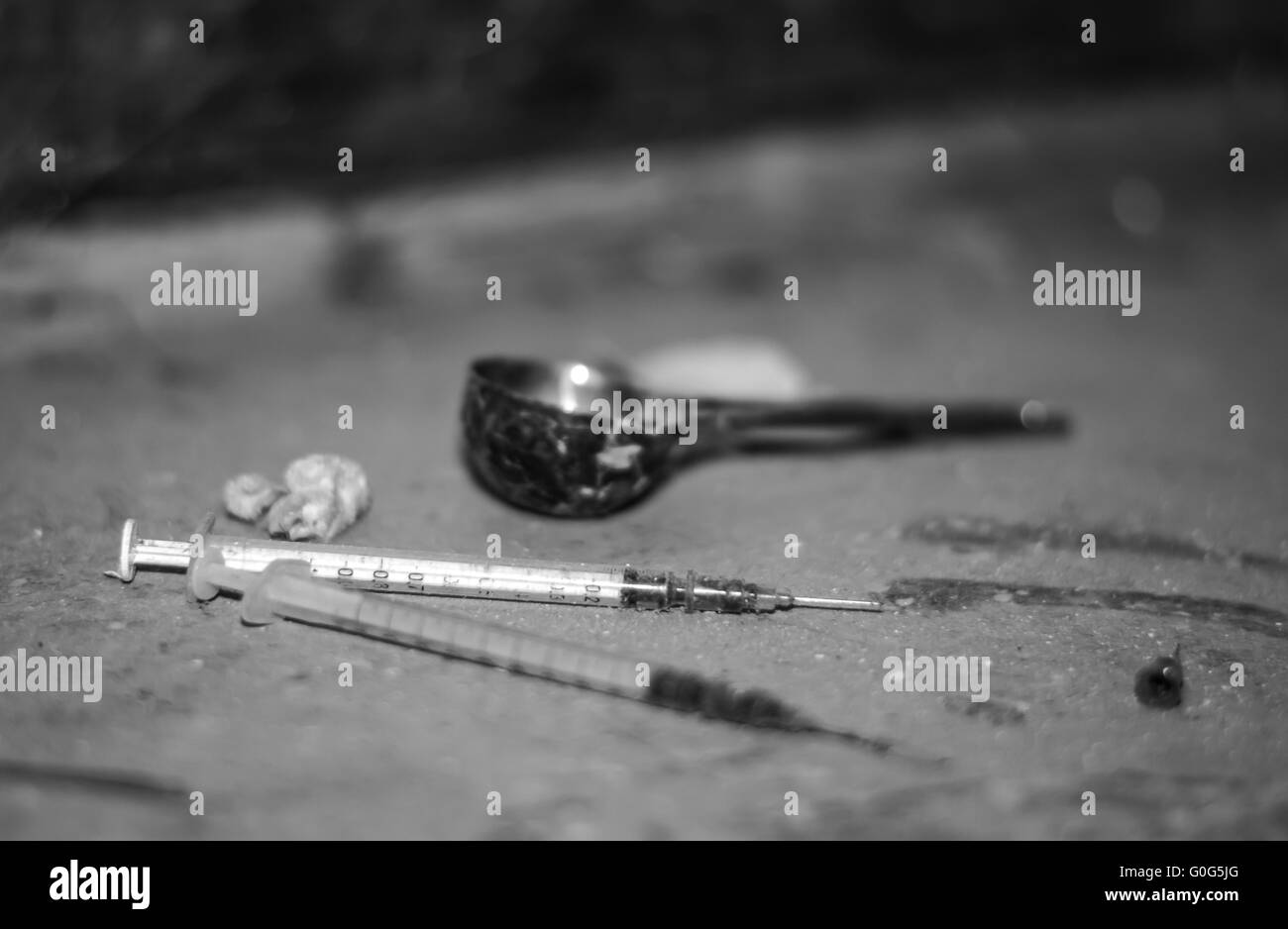 Syringes for injection Black and White Stock Photos & Images - Alamy
