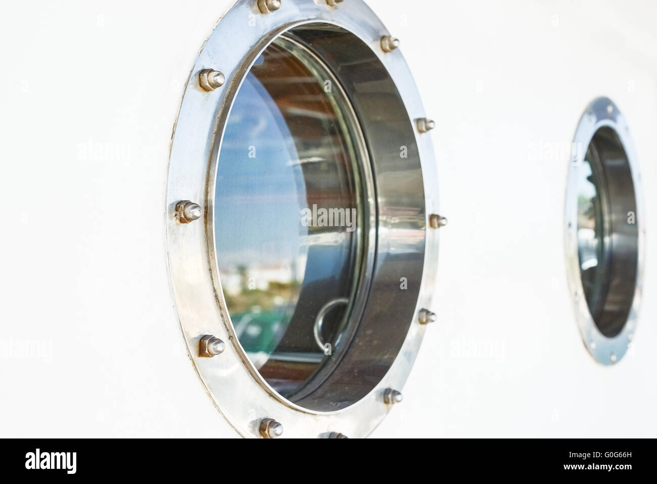 round porthole ship Stock Photo - Alamy