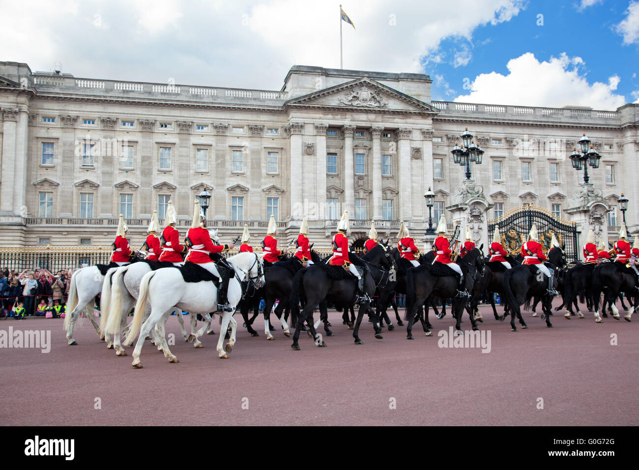 LONDON - MAY 17: British Royal guards riding on horse and perform the ...