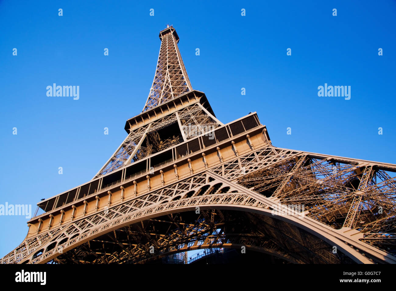 The eiffel tower wide angle hi-res stock photography and images - Alamy