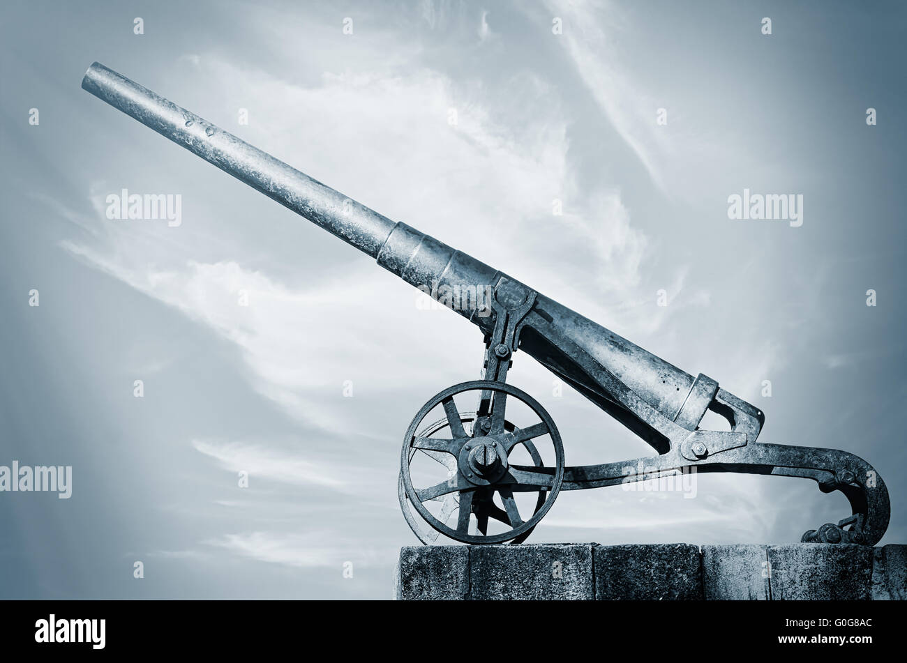 Cannon armament hi-res stock photography and images - Alamy