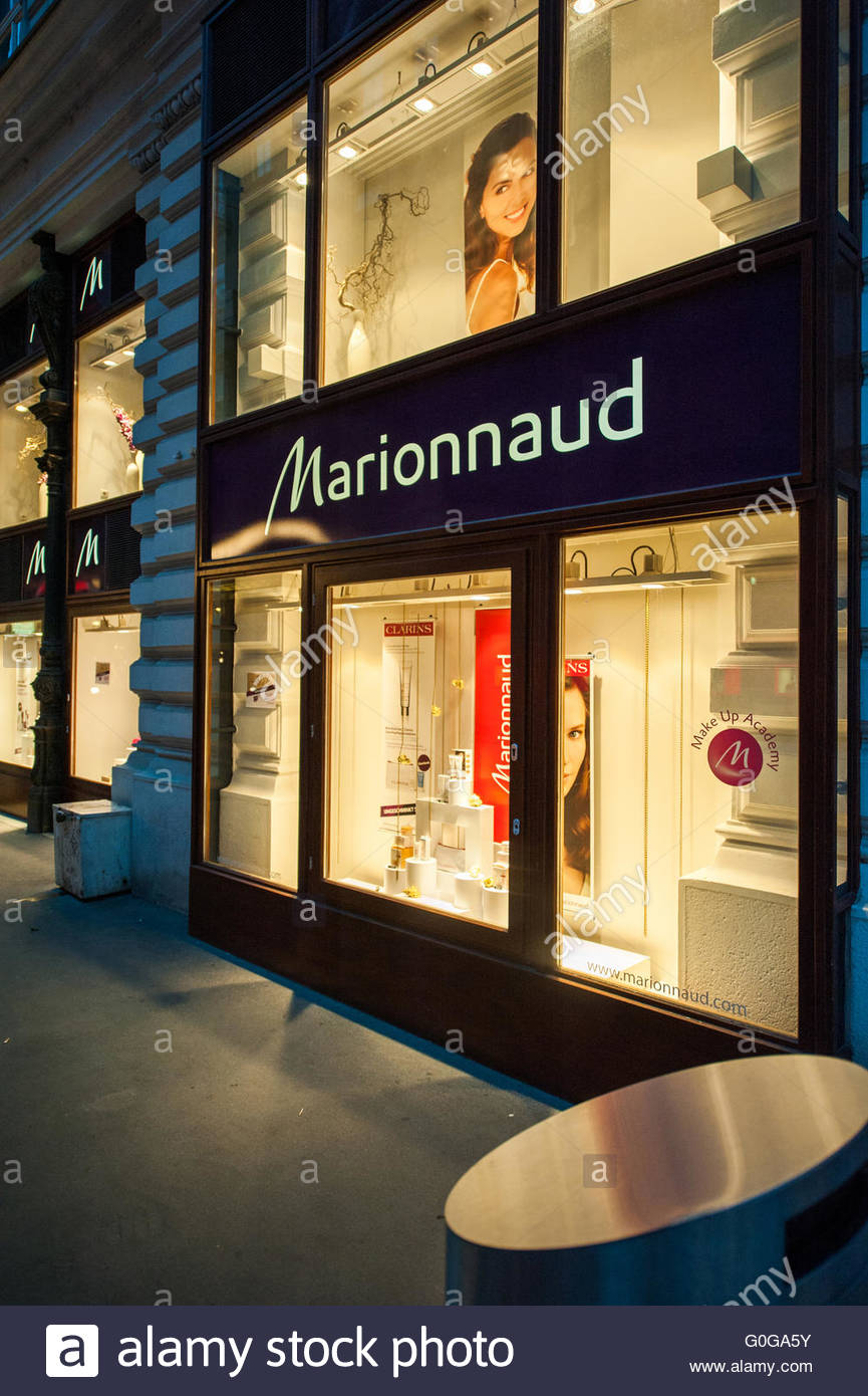 Marionnaud Stock Photos & Marionnaud Stock Images - Alamy