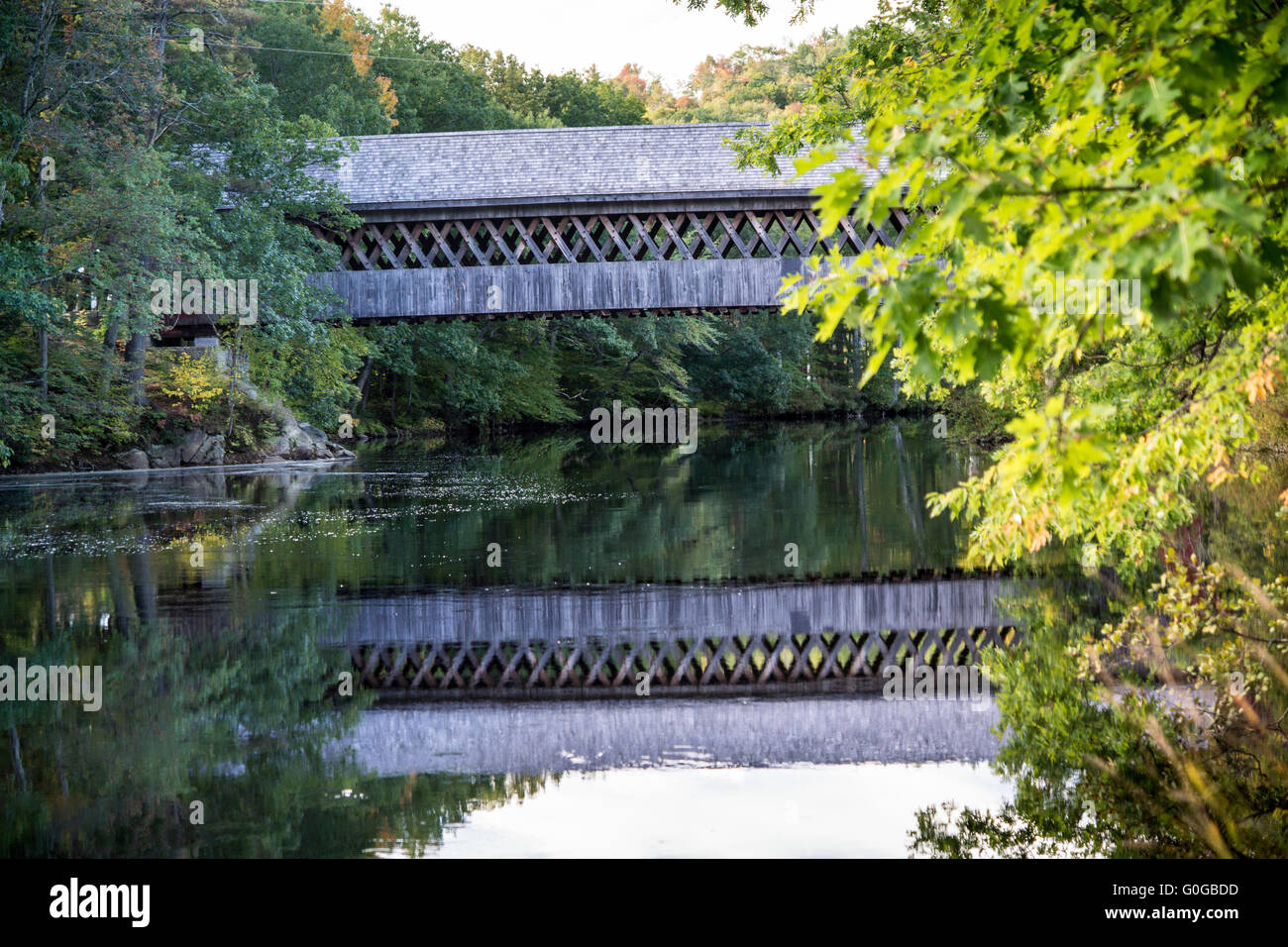 Archway bridge hi-res stock photography and images - Alamy