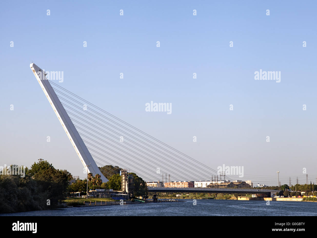 Alamillo bridge over Guadalquivir Stock Photo - Alamy