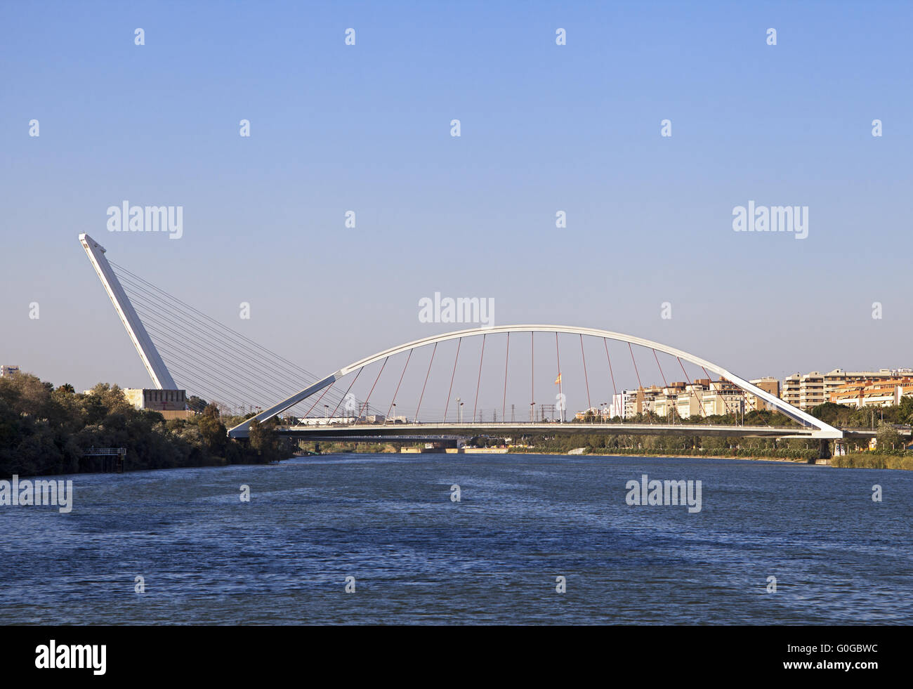 Alamillo bridge over Guadalquivir Stock Photo - Alamy