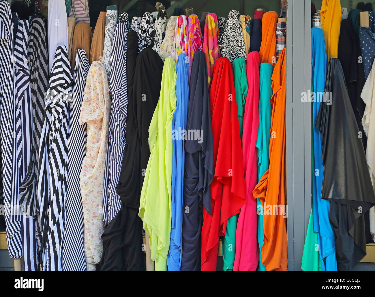 Cotton rolls hi-res stock photography and images - Alamy