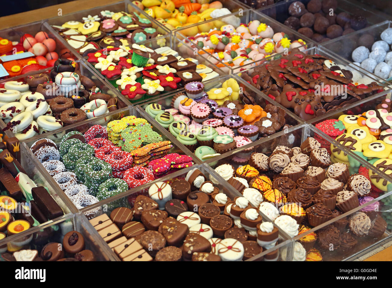 Chocolate confections hi-res stock photography and images - Alamy