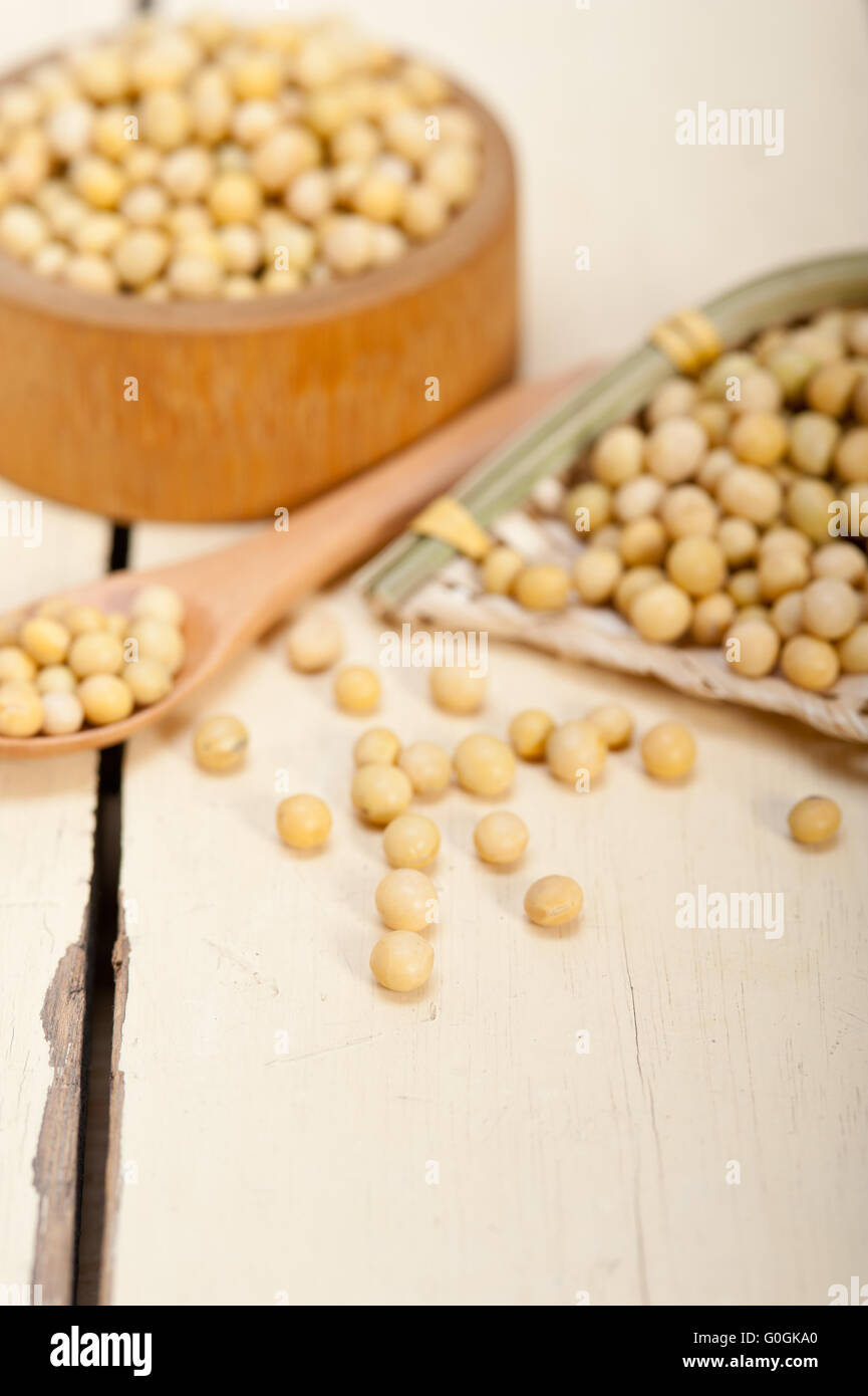 organic soya beans Stock Photo - Alamy