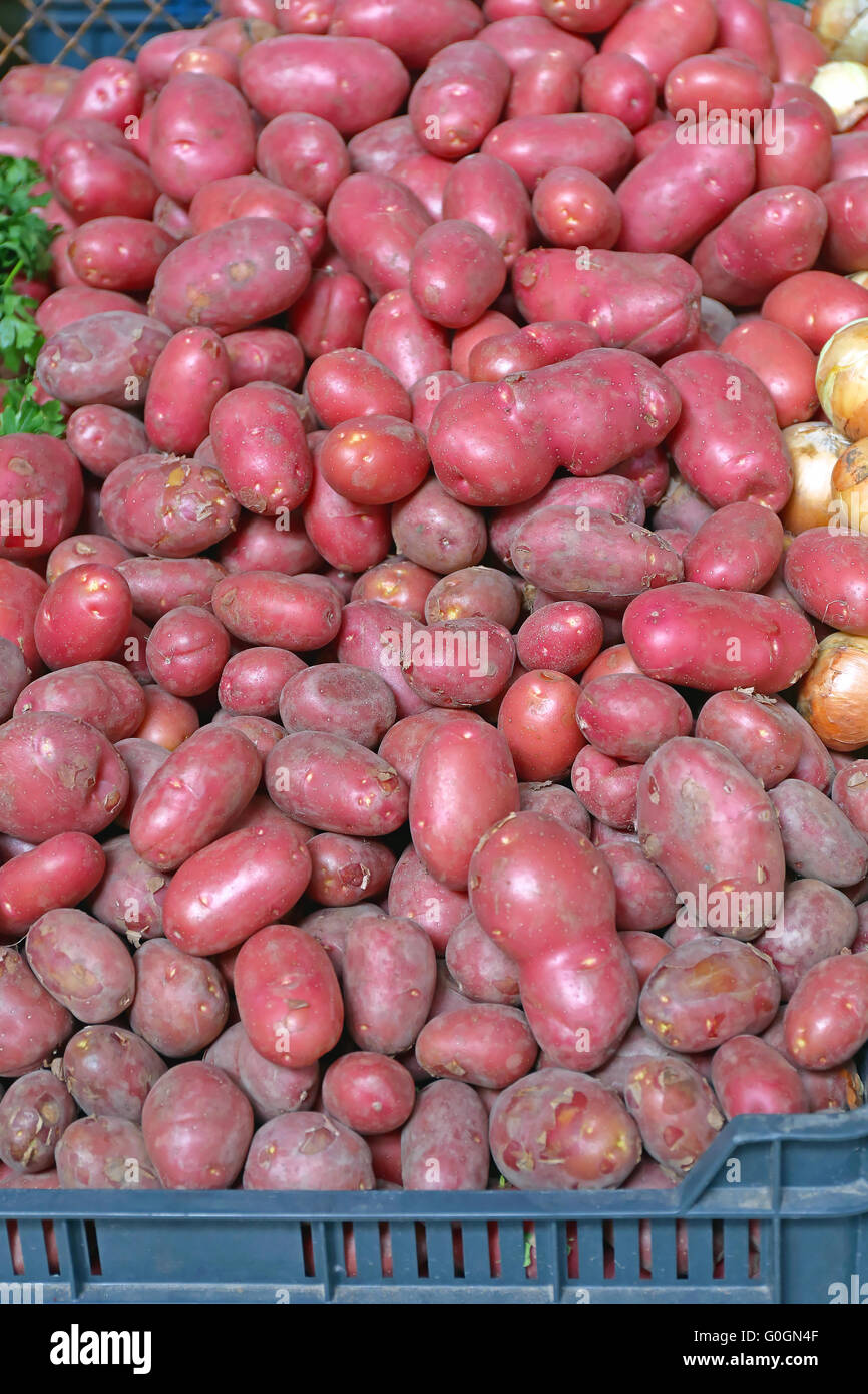 ‘all red’ potato hi-res stock photography and images - Alamy