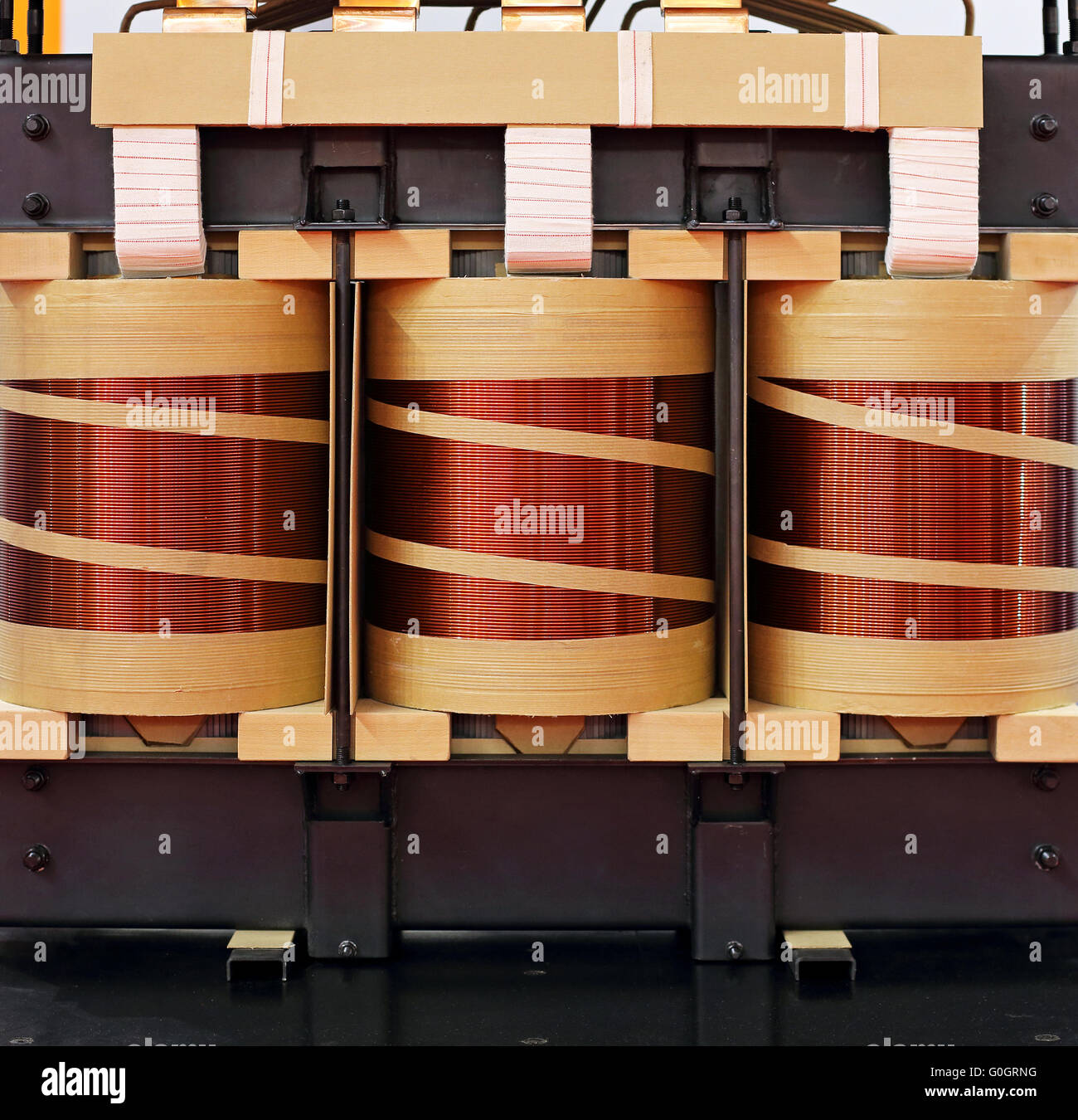 Flux transformer hi-res stock photography and images - Alamy