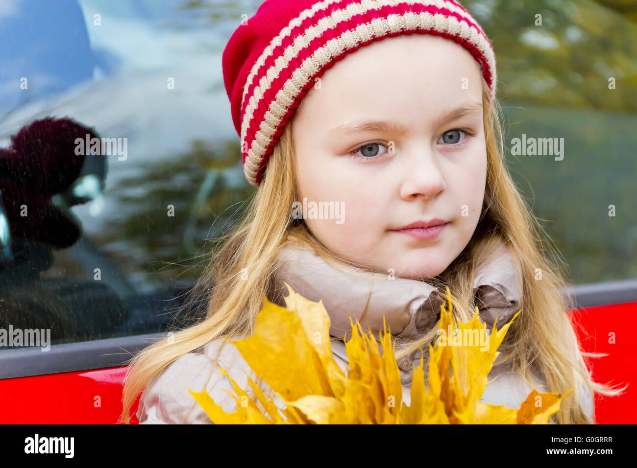 Schoolchild schoolgirl hi-res stock photography and images - Alamy