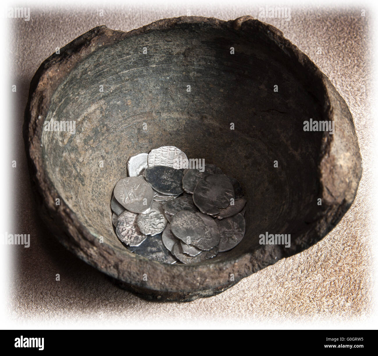 Different metals hi-res stock photography and images - Alamy