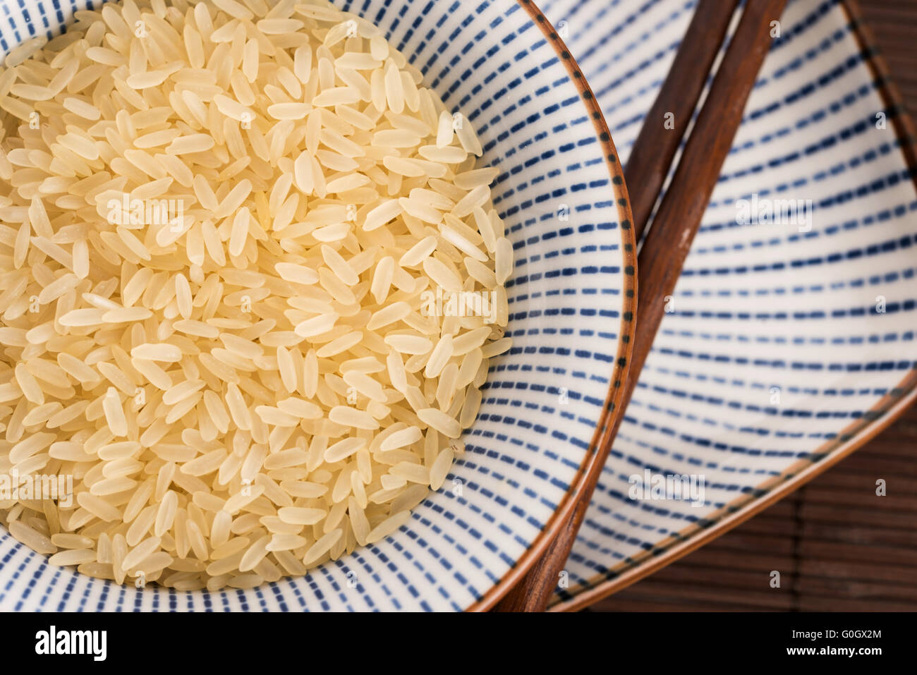 bowl of parboiled risotto rice Stock Photo - Alamy