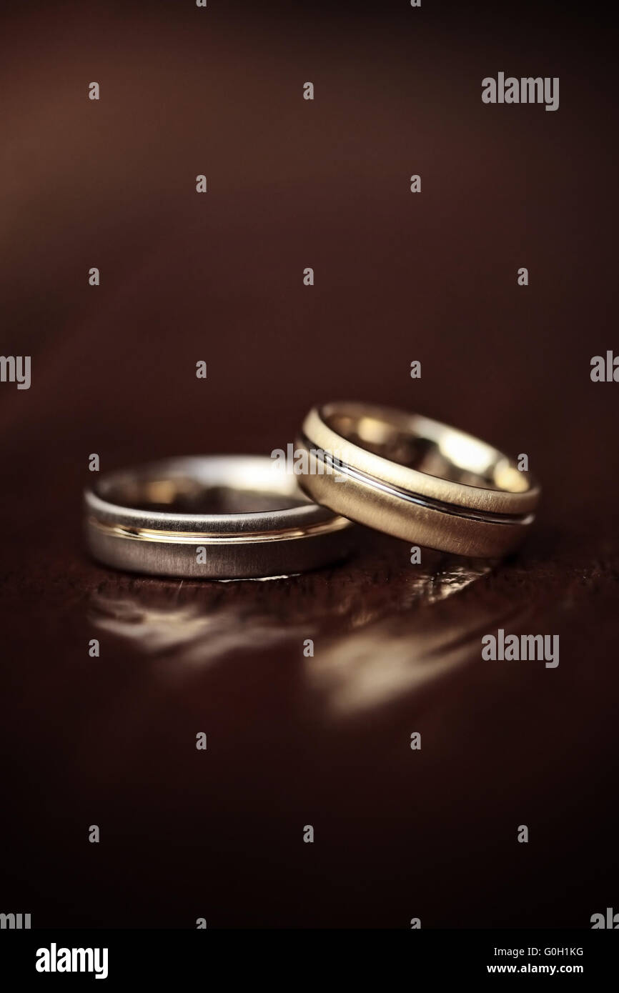 Joint rings hi-res stock photography and images - Alamy