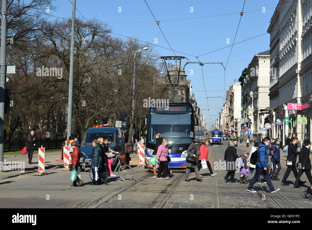 Riga tram in city surrounds: track layout, stops arrangement and famous ...