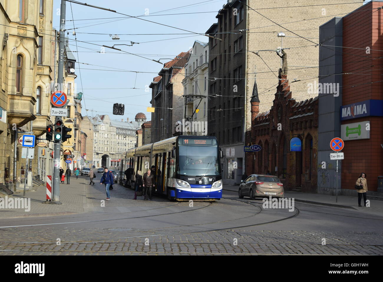 Riga tram in city surrounds: track layout, stops arrangement and famous ...