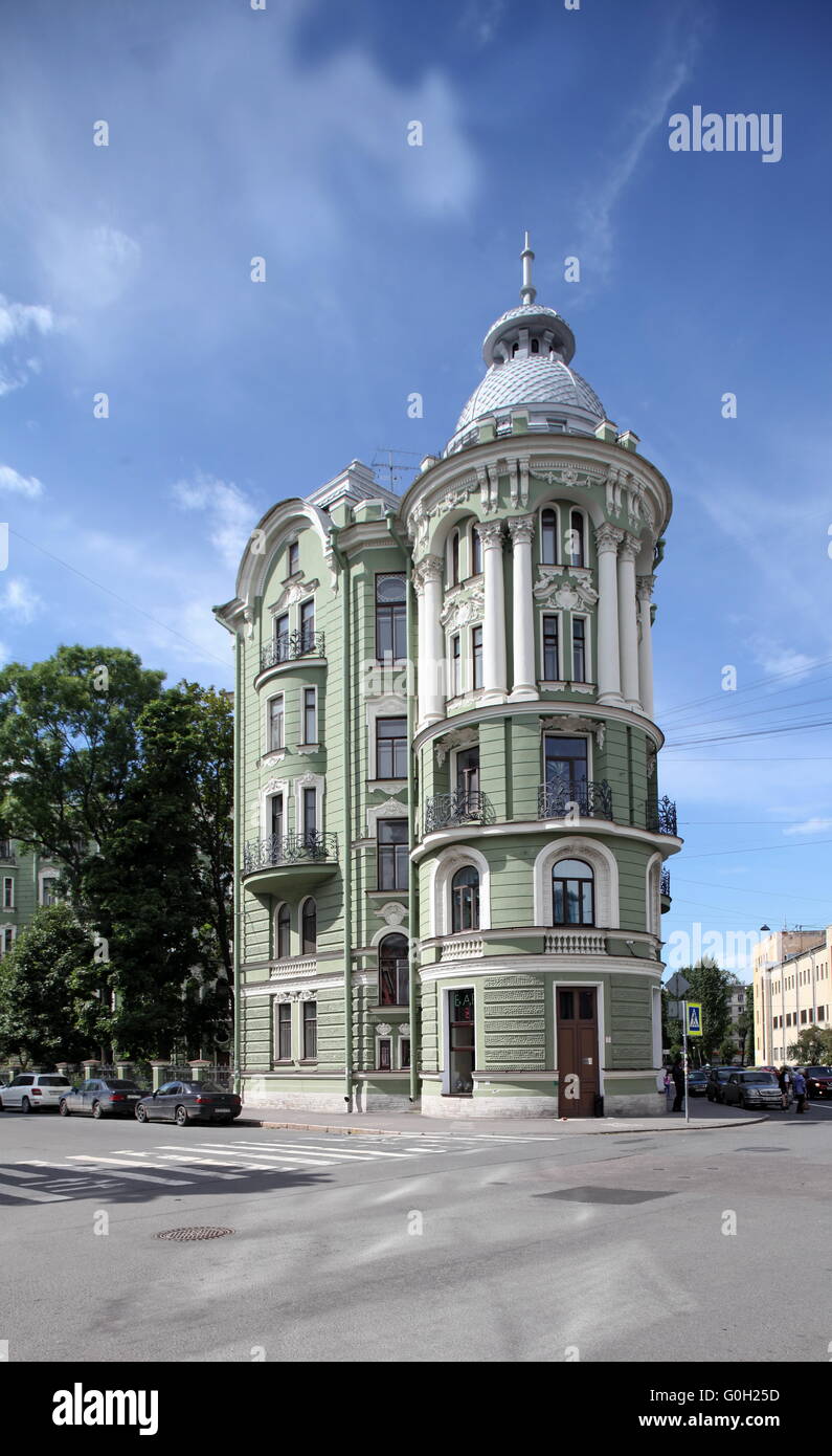 Appearance classical hi-res stock photography and images - Alamy