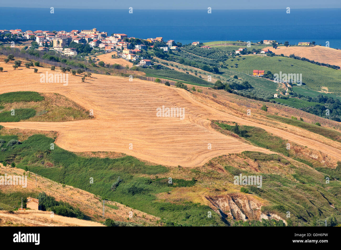 Atri Natural Park (Teramo, Abruzzi, Italy), landscape at summer ...