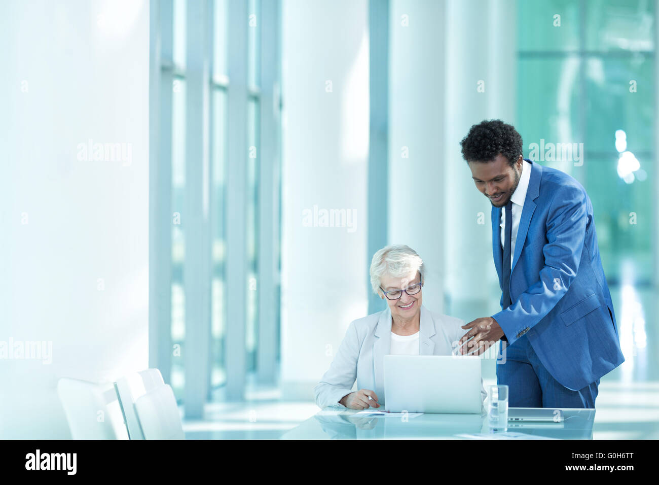 Strategy technology table hi-res stock photography and images - Alamy