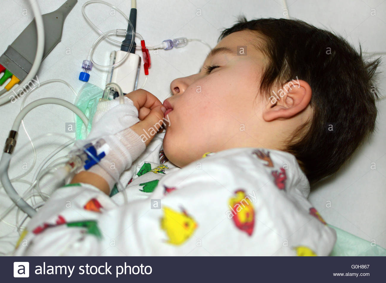Child Anesthesia Mask Stock Photos & Child Anesthesia Mask Stock Images ...