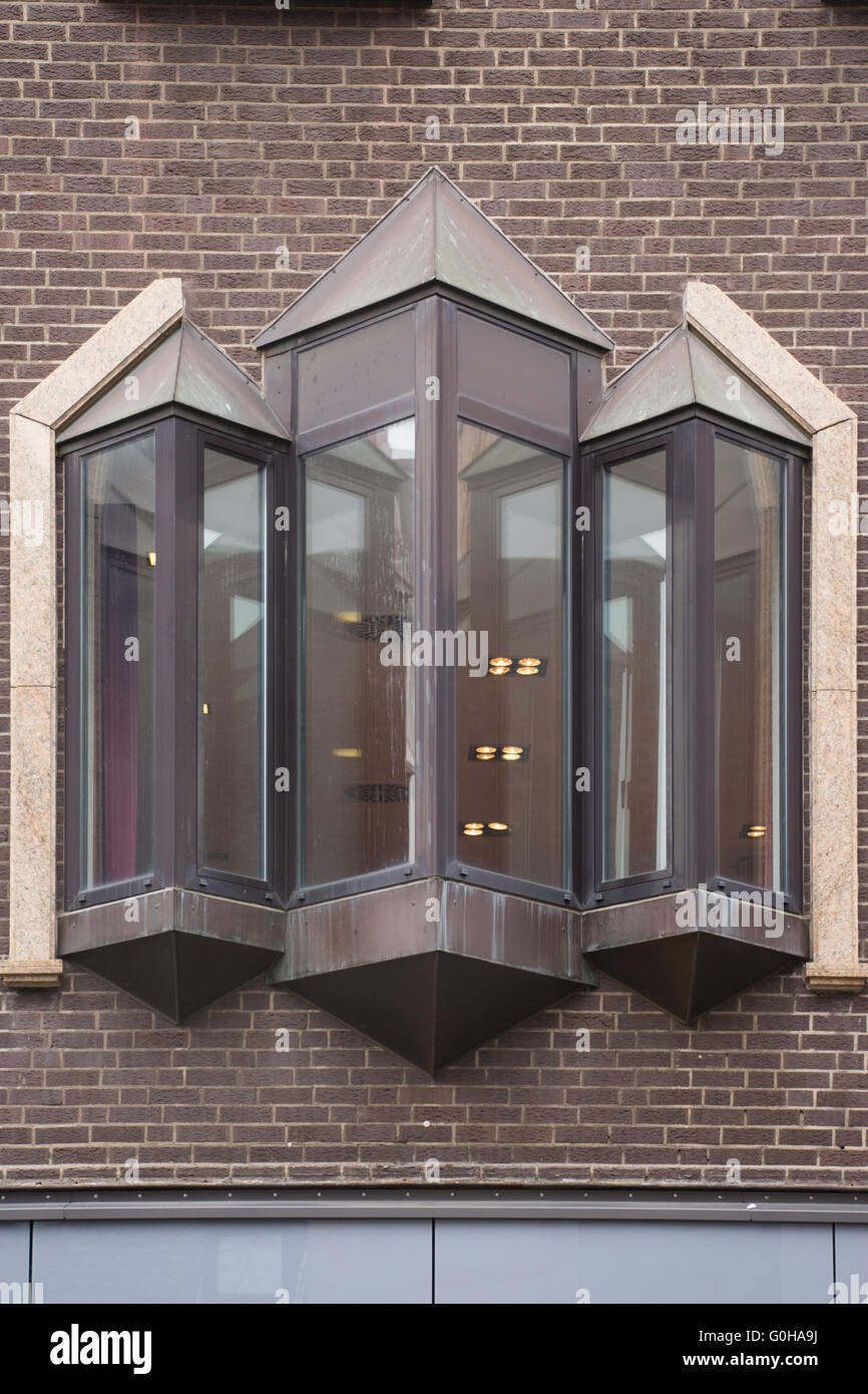 Structure window hi-res stock photography and images - Alamy