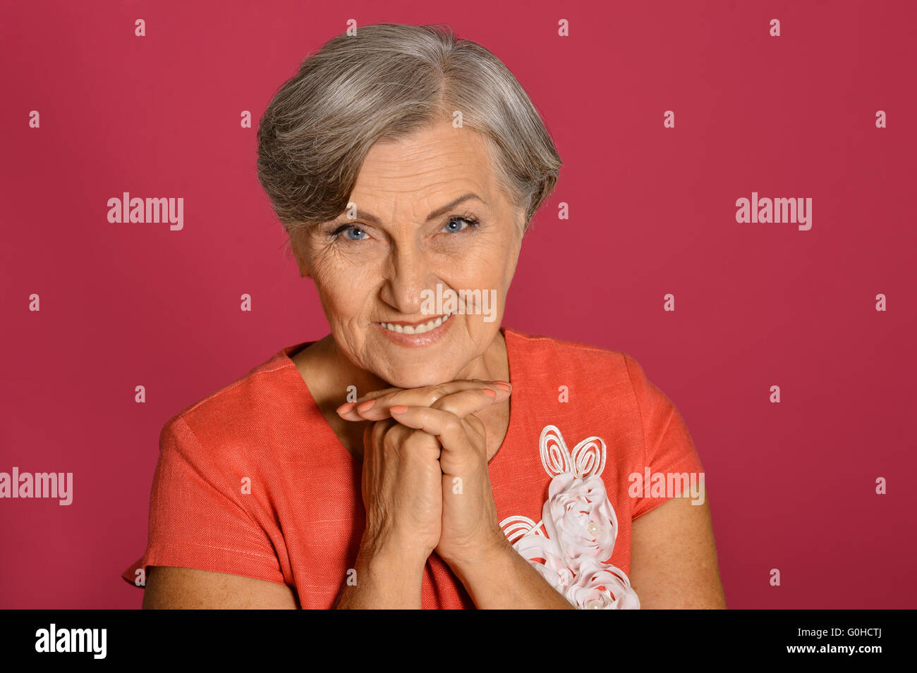 smiling elder woman Stock Photo - Alamy