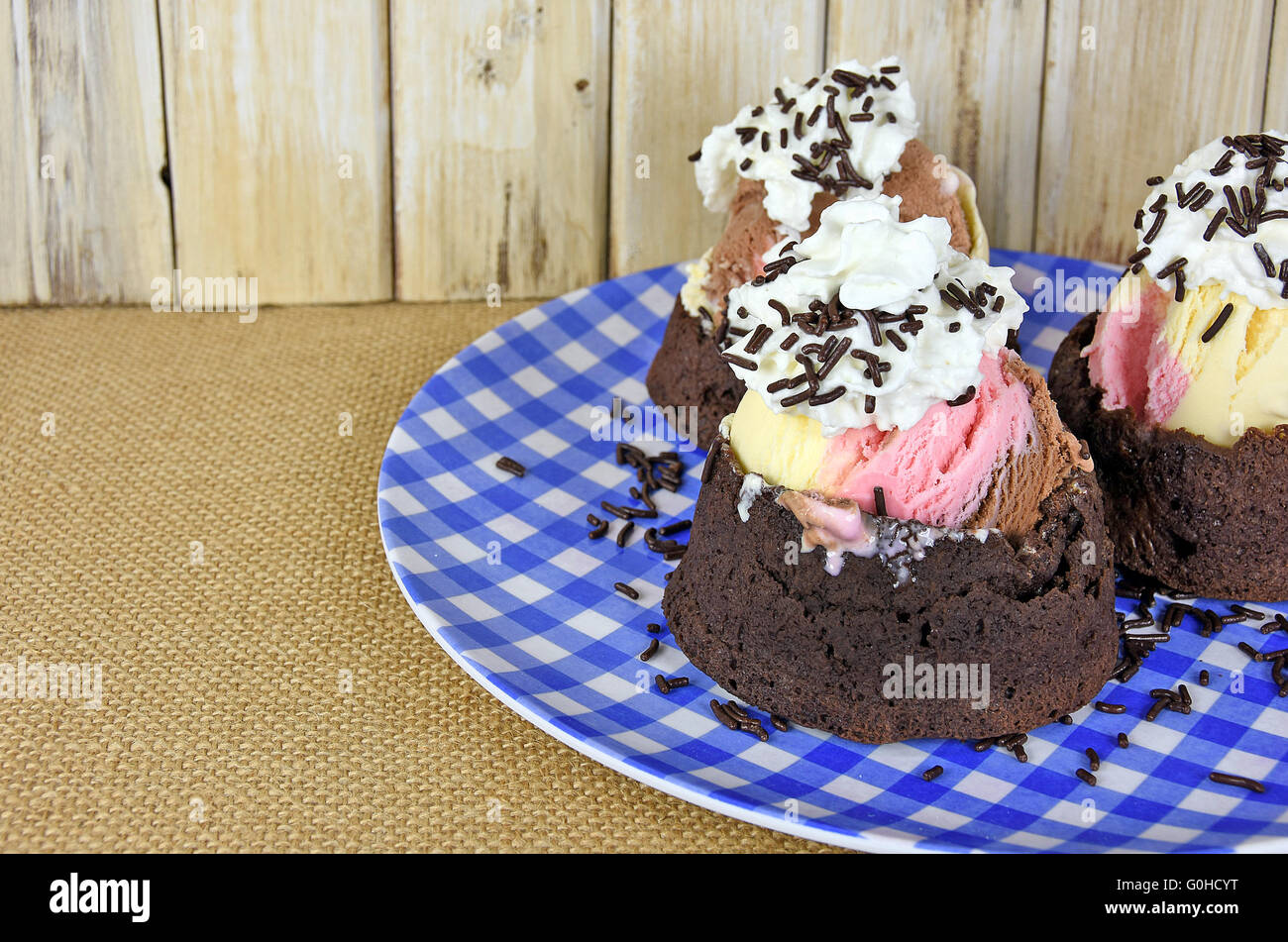 Neapolitan ice cream hi-res stock photography and images - Alamy